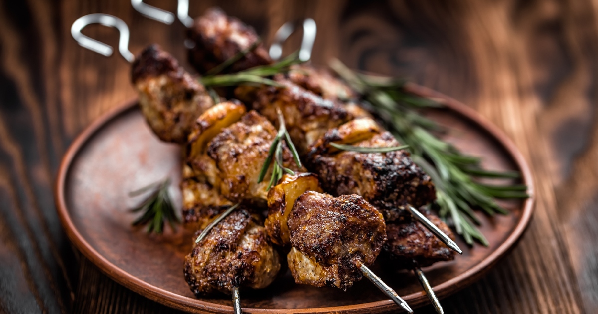 Teleći ražnjići u soku od nara