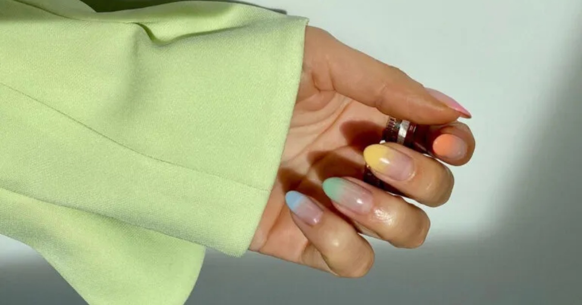 Pastelni francuski manikir: najveći trend prolećne sezone